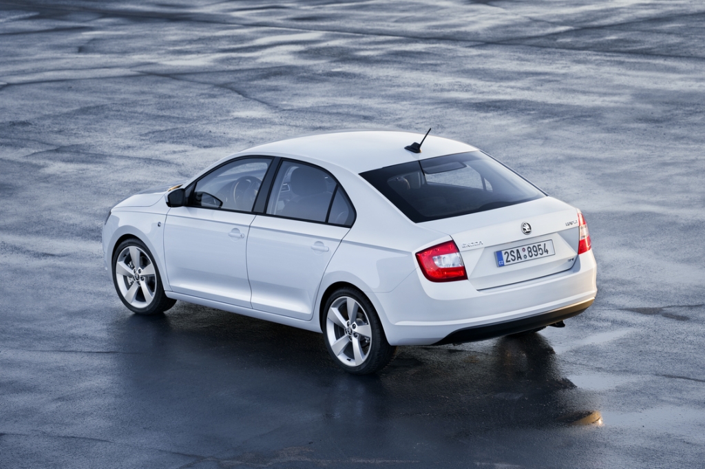 Primele imagini cu Skoda Rapid pentru piata europeana. Masina va fi ...
